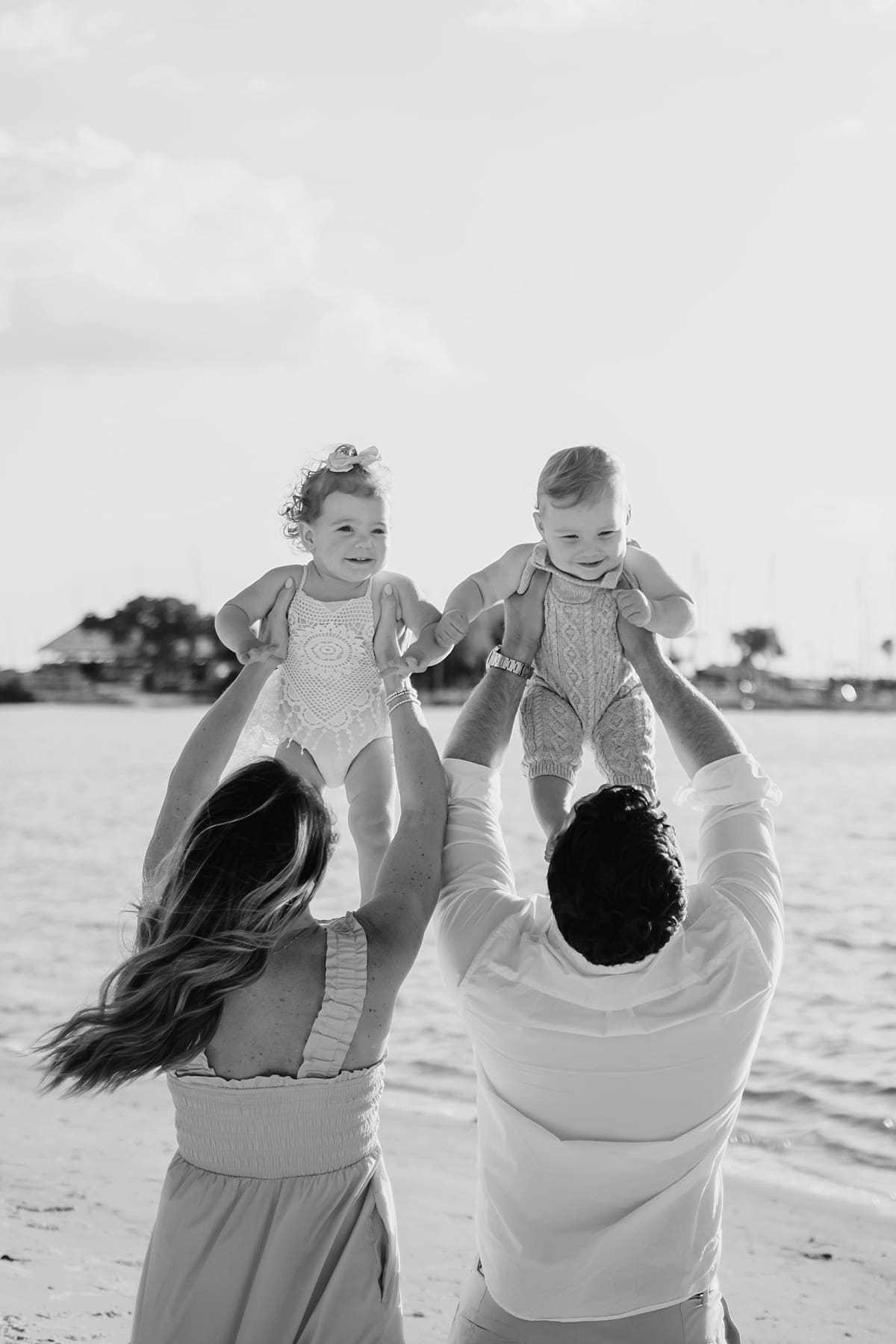Connor family mini | Davis Island beach photography session - Marissa ...