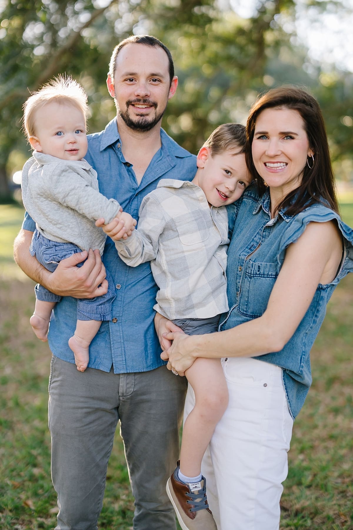 The Thomas Family | South Tampa extended famil photography session ...
